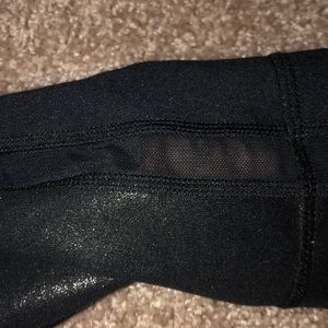 Zella | Pants & Jumpsuits | Zella 34 Length Black Leggings With Shine ...